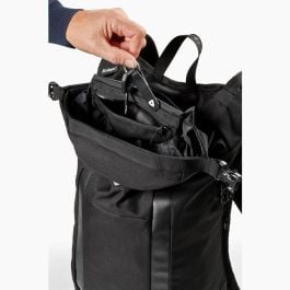 REV'IT! Backpack Stack 15L H2O Black Uni - Chromeburner